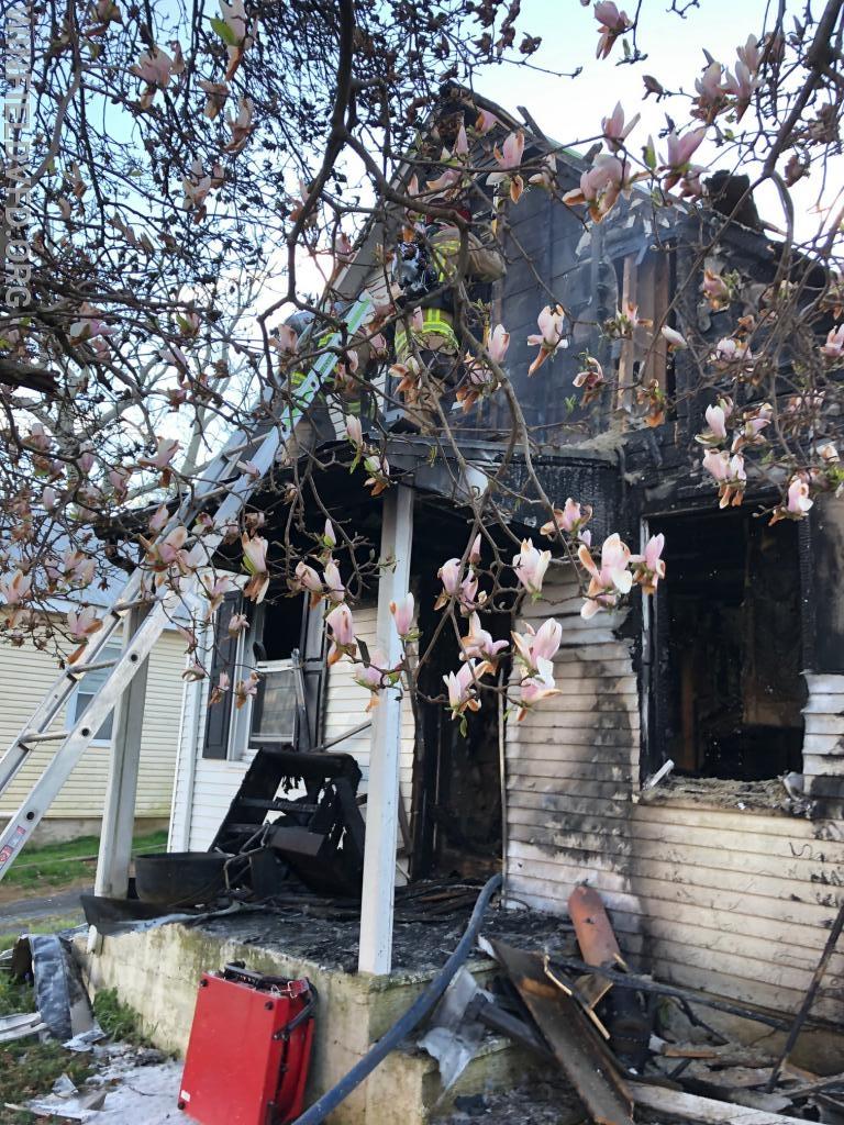 House Fire on Woodbine Road - Winfield Community Volunteer Fire Department